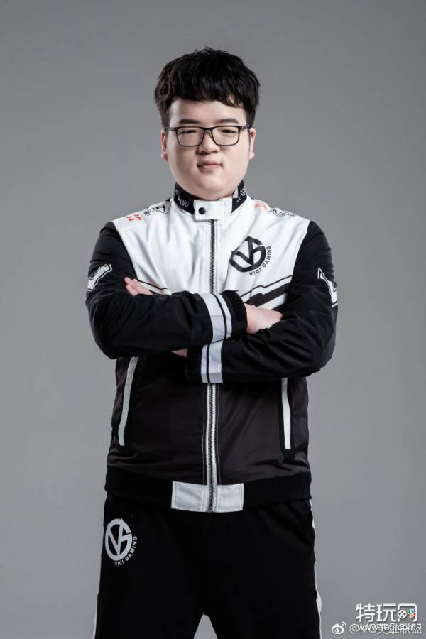 VG战队动态：2019全员春季赛定妆照出炉_特玩网