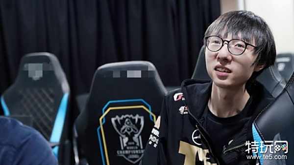 MLXG直播透露：史森明他好像有女朋友了_特玩网