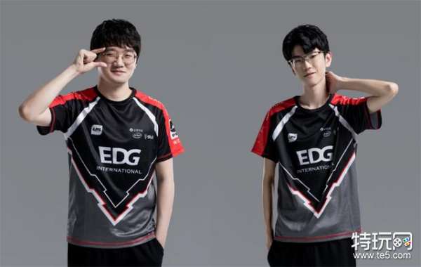 EDG夏季赛定妆照曝光：双人路可爱到“犯规”_特玩网
