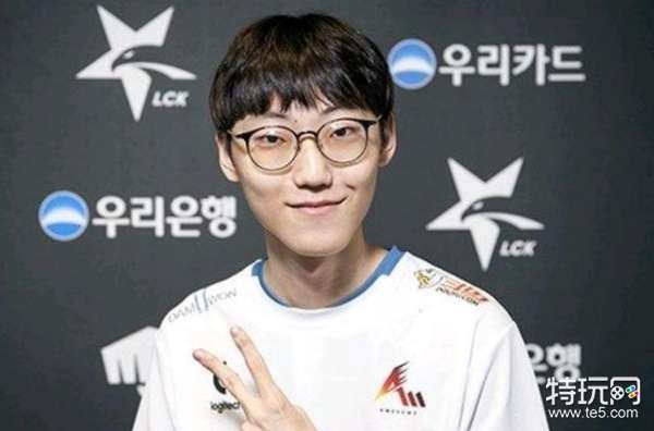 Perkz评世界前三的上单选手 LPL有两位选手入选！_特玩网LOL英雄联盟专区