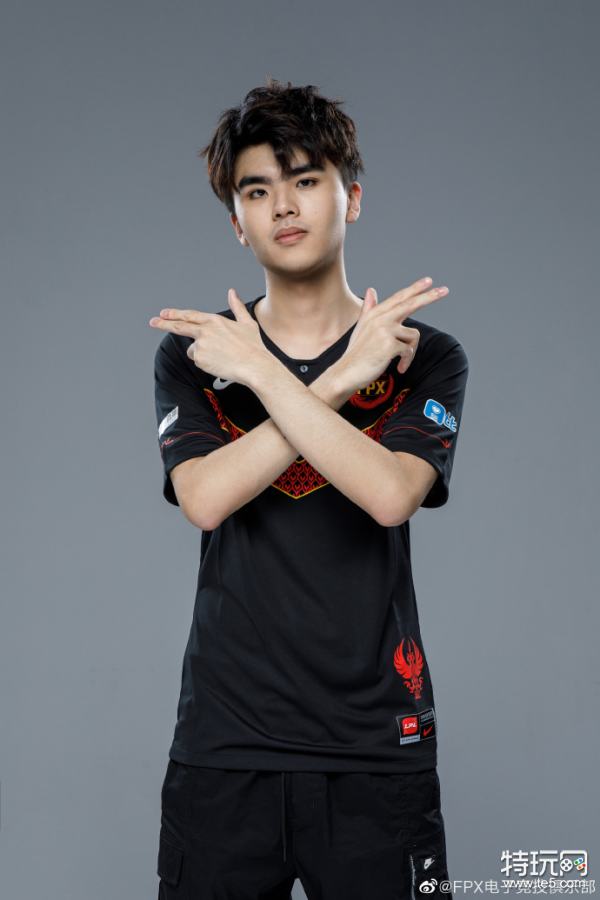 LPL三队公布S9大名单定妆：新生不息无惧险阻_特玩网LOL英雄联盟专区