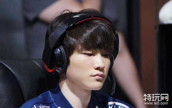 姿态与Letme讨论Faker：他还在不断地进化_特玩网LOL英雄联盟专区