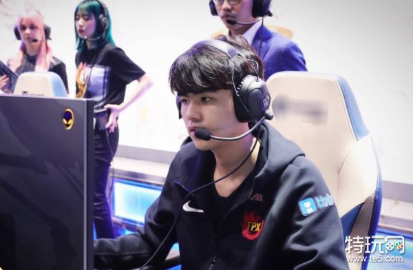 盘点世界赛FNC与LPL交手记录：Lwx或成为关键_特玩网LOL英雄联盟专区