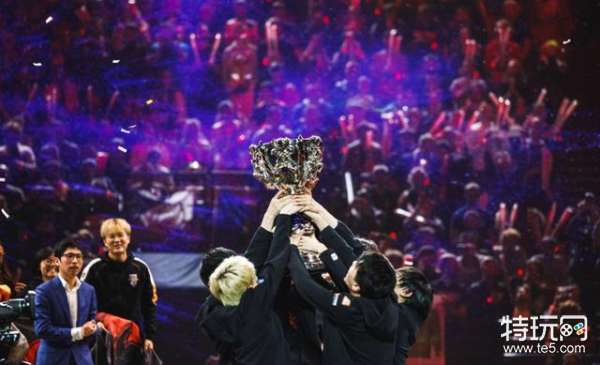 要和粉丝一起商量再决定 Doinb谈S9冠军皮肤_特玩网LOL英雄联盟专区