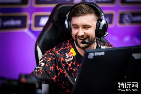 《CSGO》HooXi：图二就像散步般轻松，现在聊夺冠还太早_特玩网