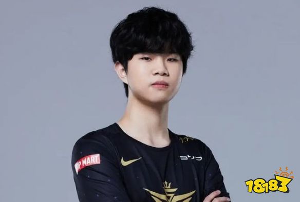 photic莫欺少年短 photic莫欺少年短什么梗_18183.com